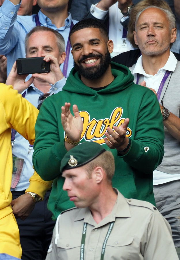 So sieht es aus, wenn Du mit Drake den Tag verbringst | bigFM