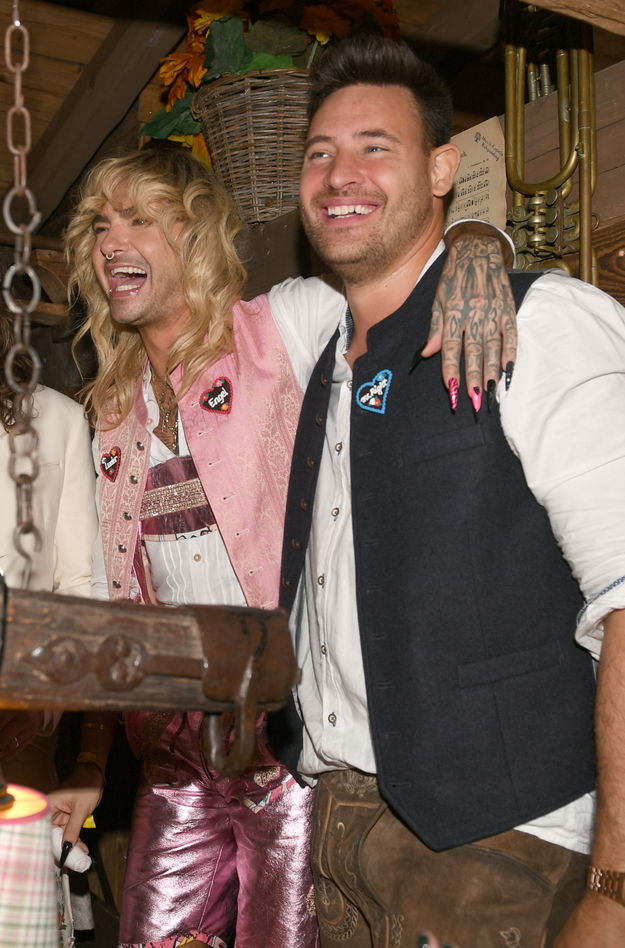 Oktoberfest: Bill Kaulitz küsst Männermodel Marc Eggers | bigFM