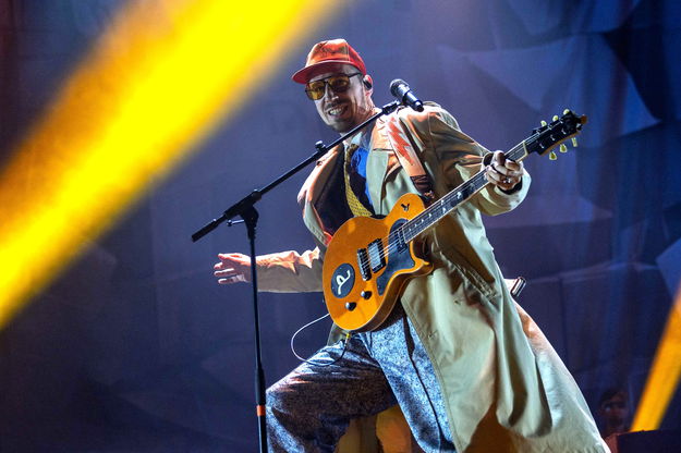 Metal: Alligatoah covert No Angels “Daylight in Your Eyes” | bigFM