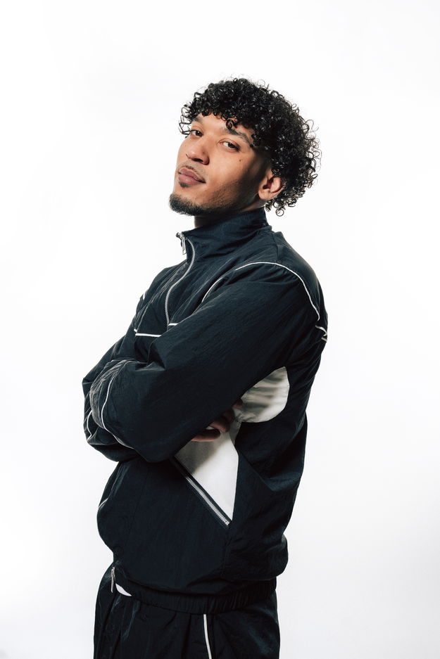 Jazeek landet mit Album “Ninetynine” auf der #1 | bigFM