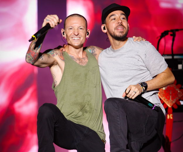 Linkin Parks Chester Bennington singt im Song Friendly Fire | bigFM
