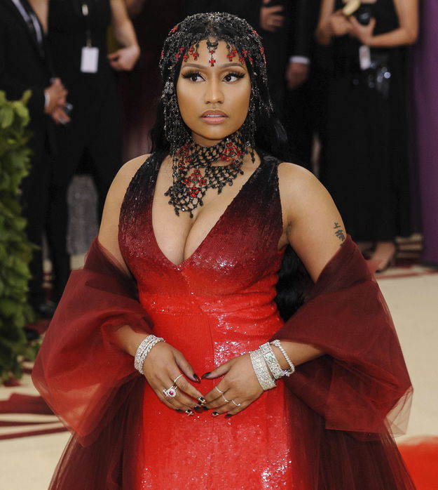 Schmuggel von Drogen? Nicki Minaj in Amsterdam verhaftet | bigFM