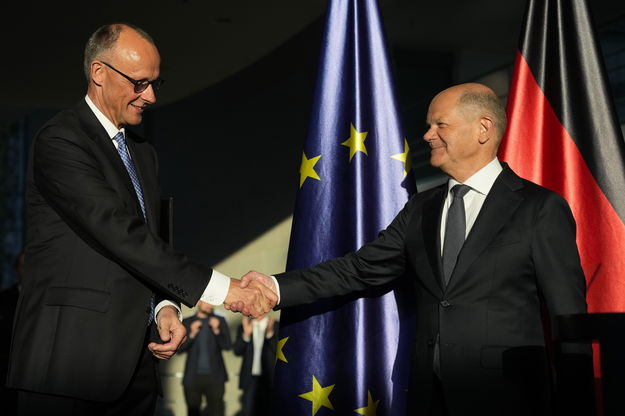 Erst im zweiten Wahlgang: Merz jetzt neuer Kanzler | bigFM