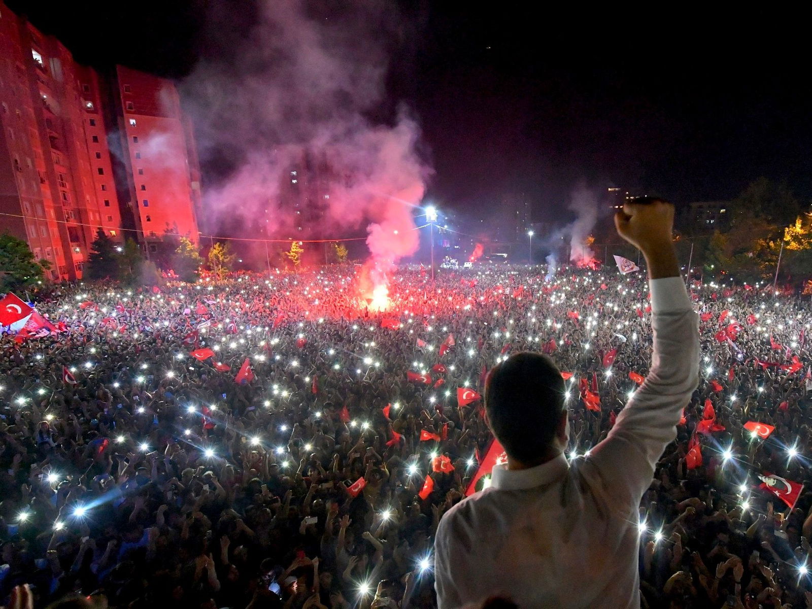 Erdogan-Rivale vor Gericht - Was das für die Türkei bedeutet | RPR1.